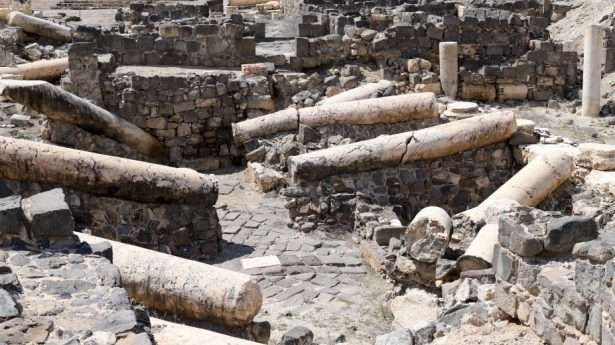 Earthquakes in Jerusalem: Geological Insights From the Bible